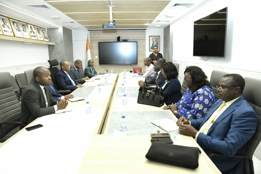 Visit of the President of the OHADA Council of Ministers : First Stop ...